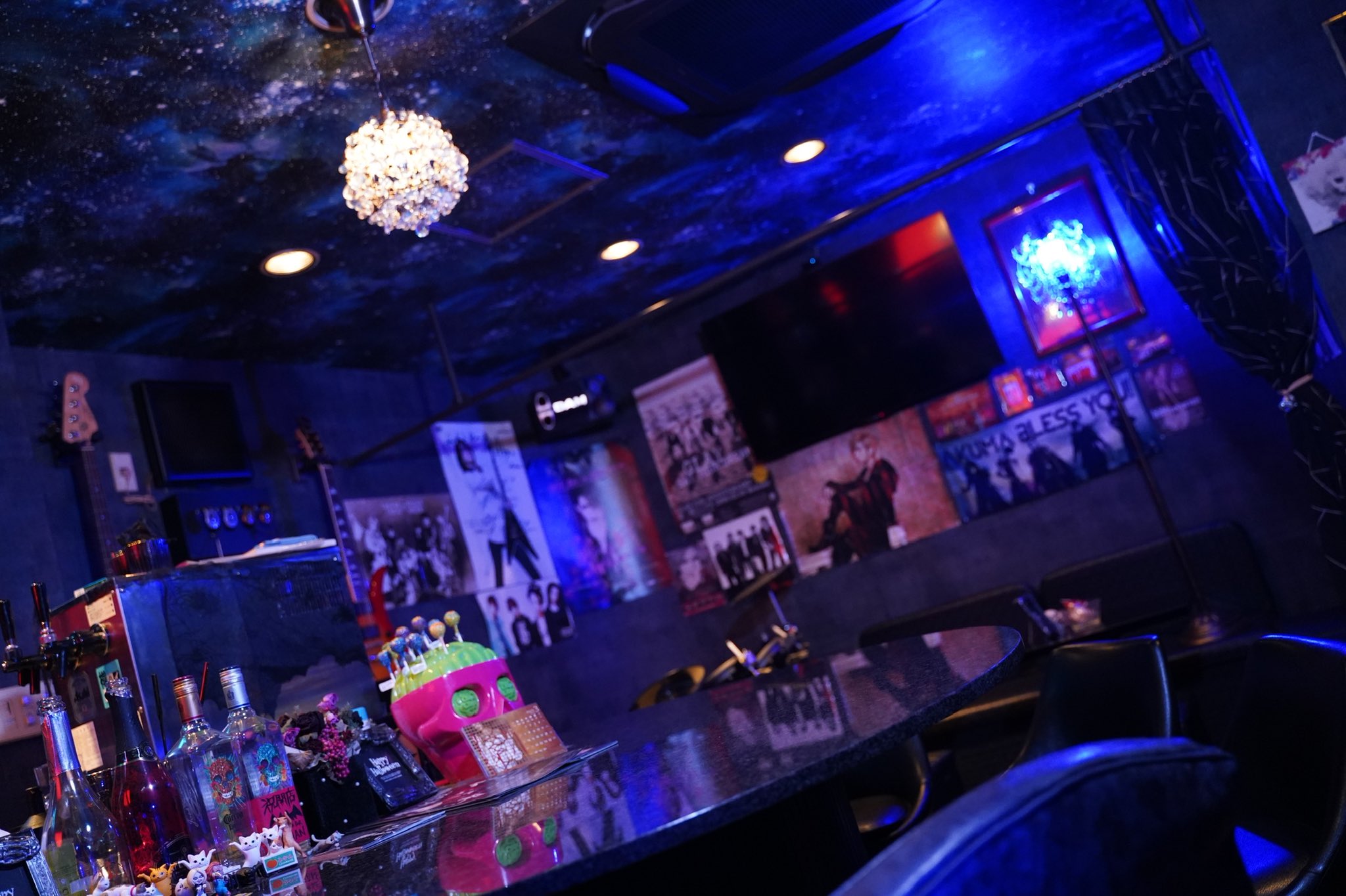 Rock bar in Abyss | Heavy Metal Tour（ヘヴィメタルツアー）